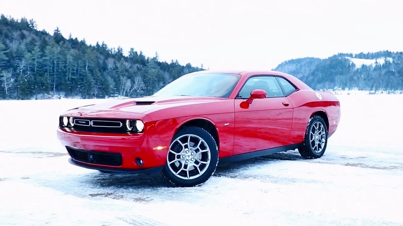 Enjoy the All Wheel Drive System in the 2017 Dodge Challenger GT