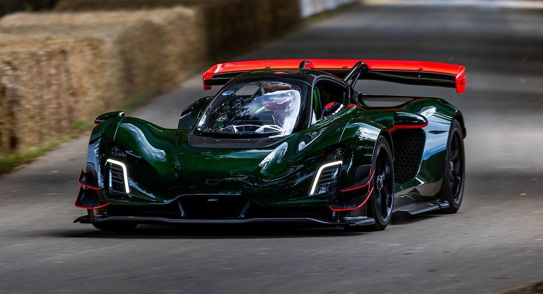 Czinger Vehicles Breaks Production Car Hillclimb Record at the 2024 ...