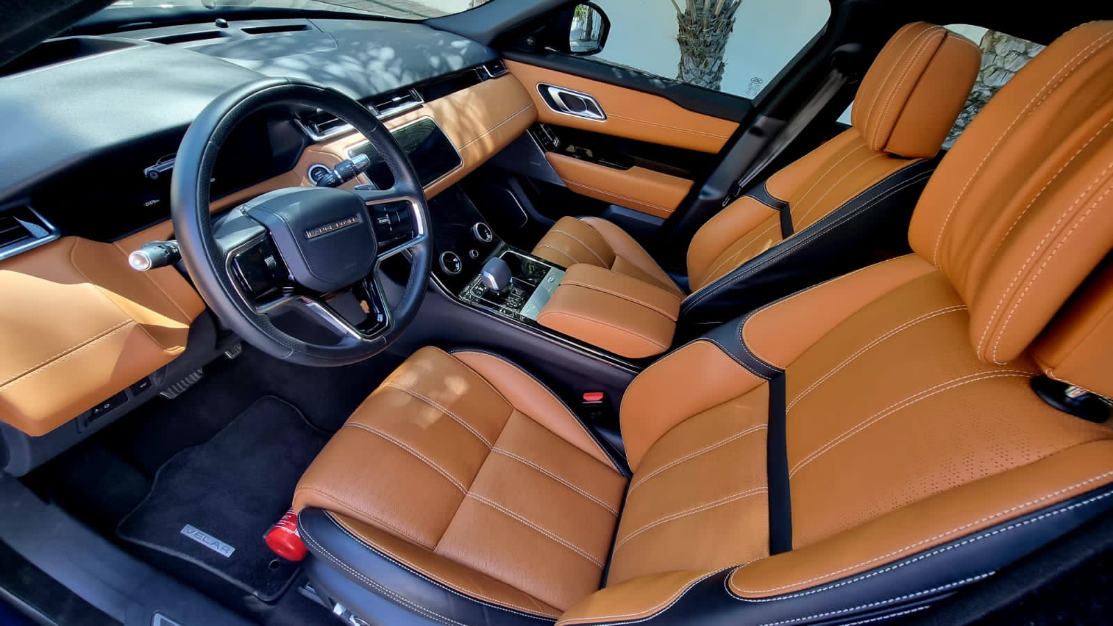 Meet the New Range Rover Velar R Dynamic HSE