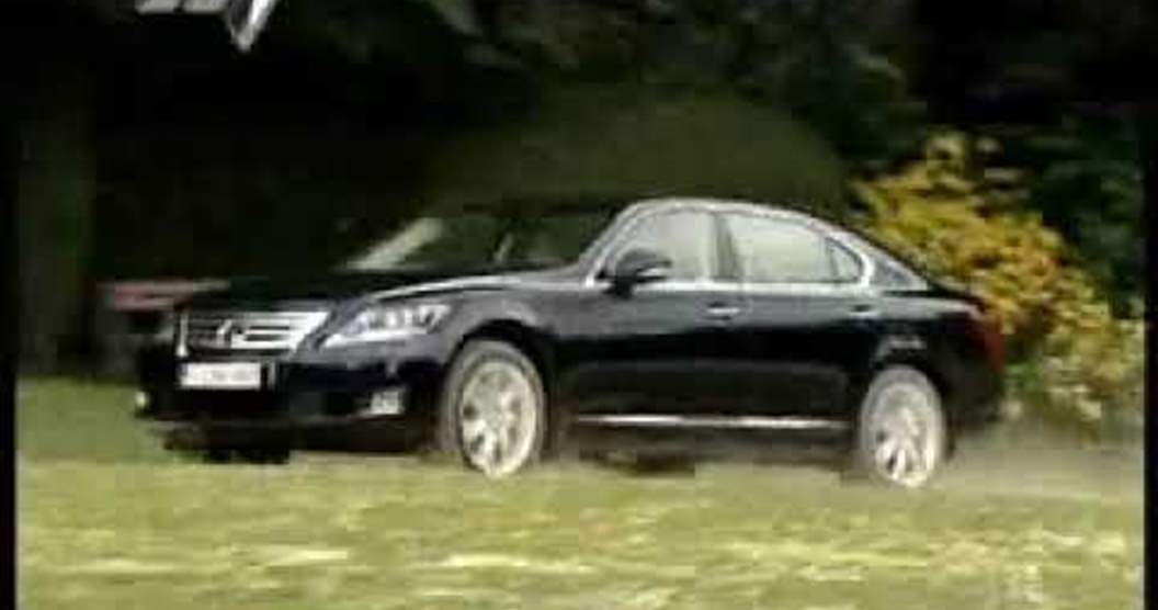 بالفيديو: حاول الإستعراض والتباهي فإنتهى الأمر بشكل سيئ